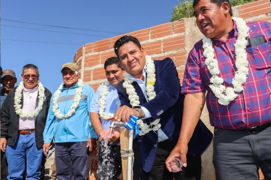 MÁS DE 2.000 VECINOS DE LA OTB CHULLPA MOKO DEL DISTRITO 4 DE SACABA SE ...